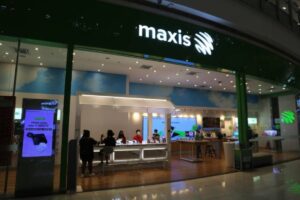 Maxis Center NU Sentral, LOT LG.07 & 08: Alamat & Waktu Beroperasi!